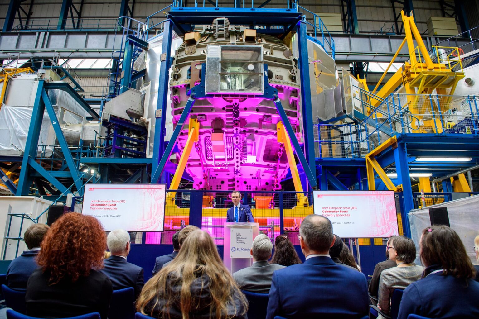 UKAEA welcomes the Minister for Nuclear and Renewables, Andrew Bowie MP ...