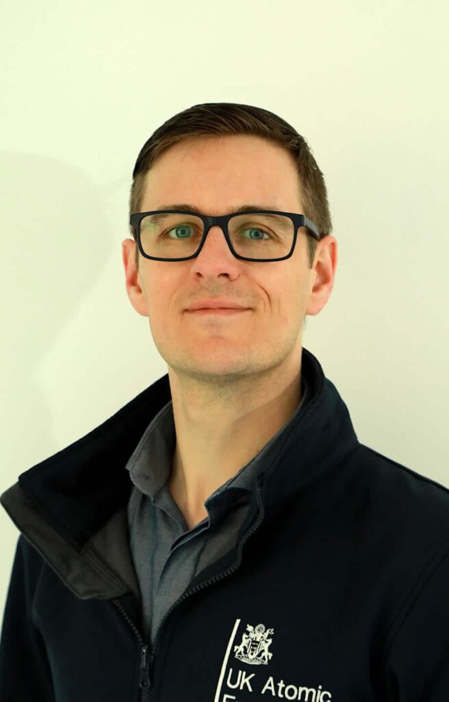 Future Leaders Fellowship awarded to UKAEA’s Dr Lloyd Fletcher | UKAEA ...